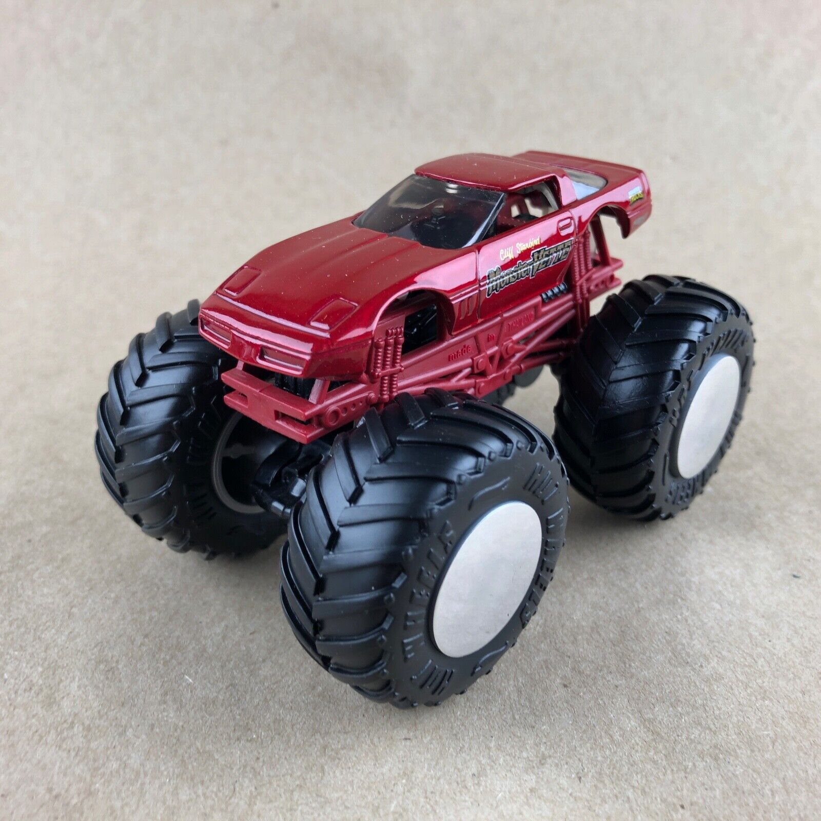 Hot Wheels Monster Trucks Cliff Starboard Monster Corvette Car Red 1:6 ...